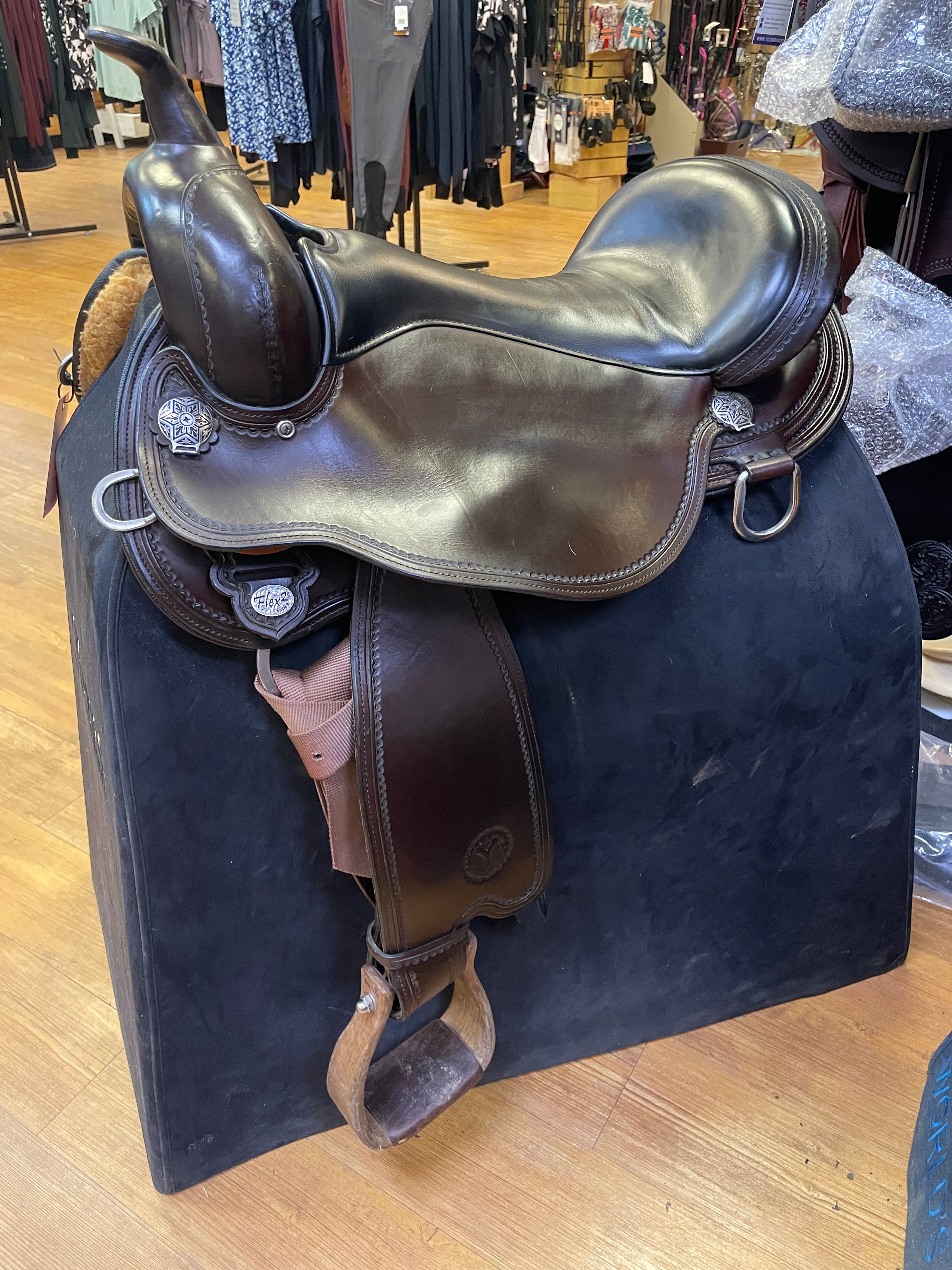 Used 18” Circle Y Salt River Saddle #23124 – Log Cabin Tack